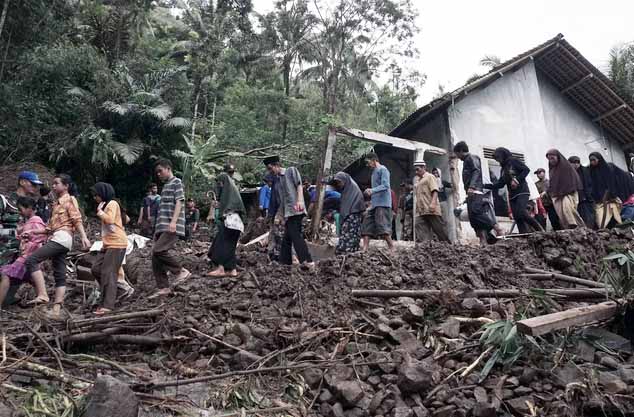 Korban Tewas Akibat Banjir dan Longsor di Purworejo jadi 47